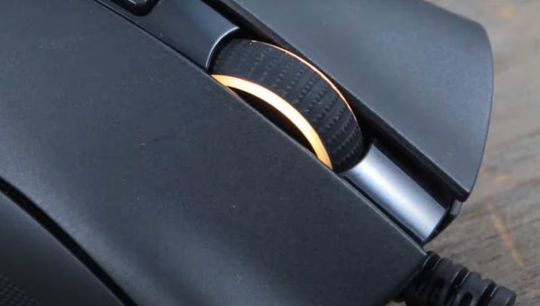 Top 5 Best Gaming Mouses for Big Hands [May 2024 Review] - GamingProfy