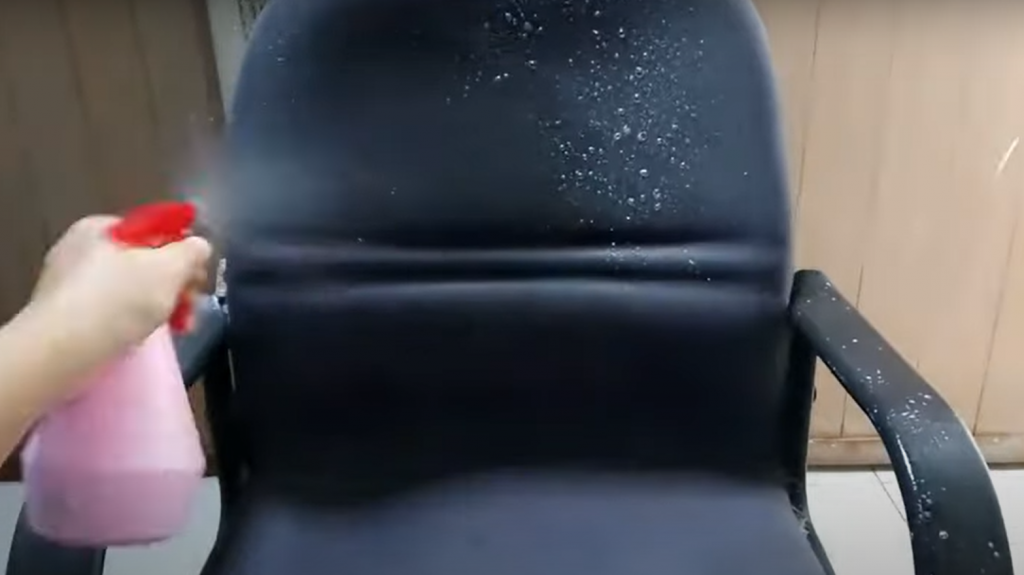 6 Steps to Clean a Gaming Chair- GamingProfy